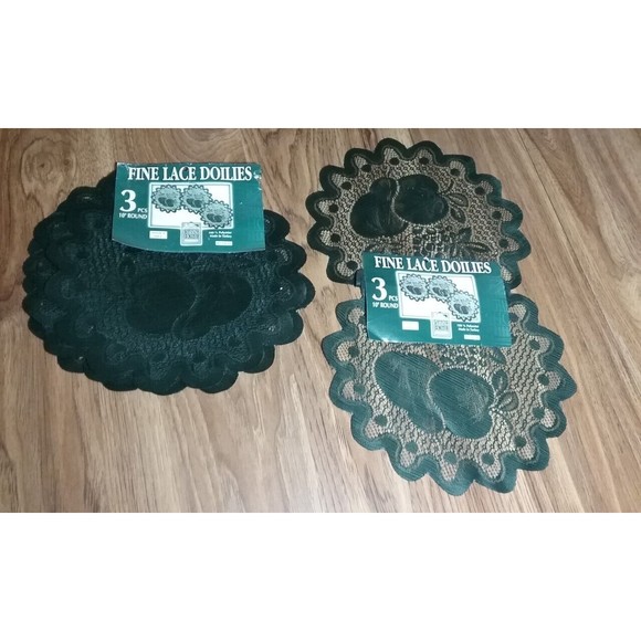 Heritage Lace | Accents | Vtg Heritage Lace Doilies Dark Green Apples ...
